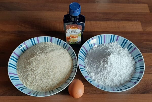 Pâte d'amande maison. Recette de Massepain pour vos gâteaux.