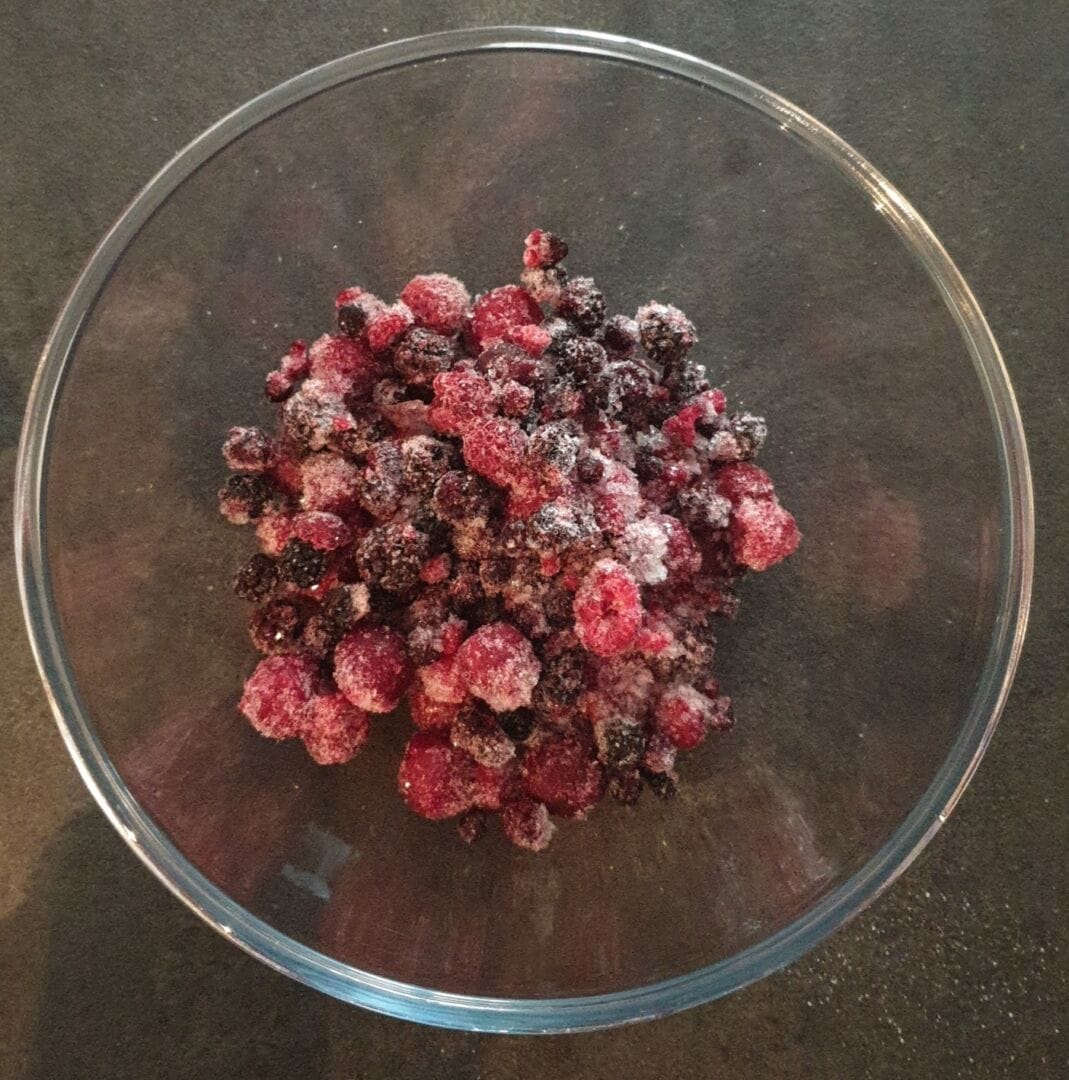 Recette de coulis de fruits rouges maison. Pour accompagner les desserts