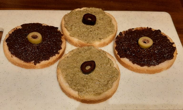 Toast tapenade. Recette pour accompagner votre plateau apéritif dinatoire