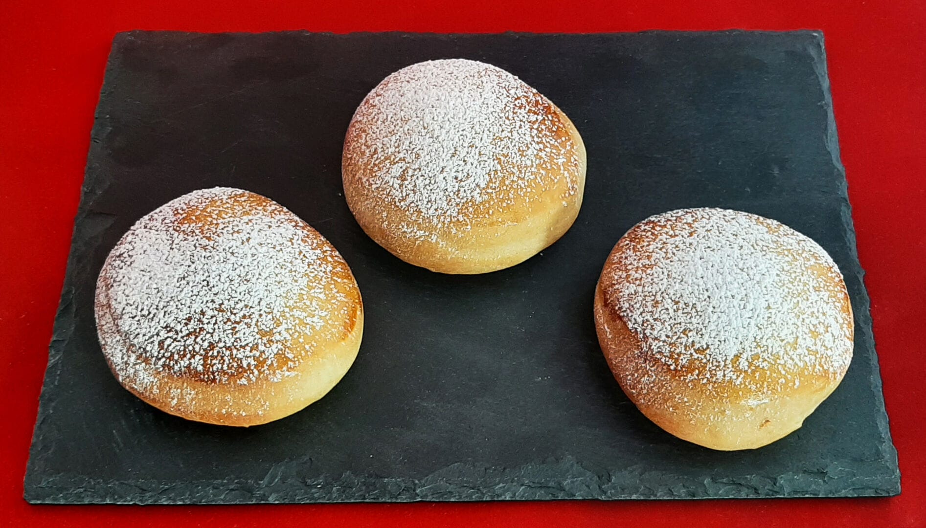 Beignet au sucre au four. Recette Cyril Lignac pour Carnaval ou mardi gras