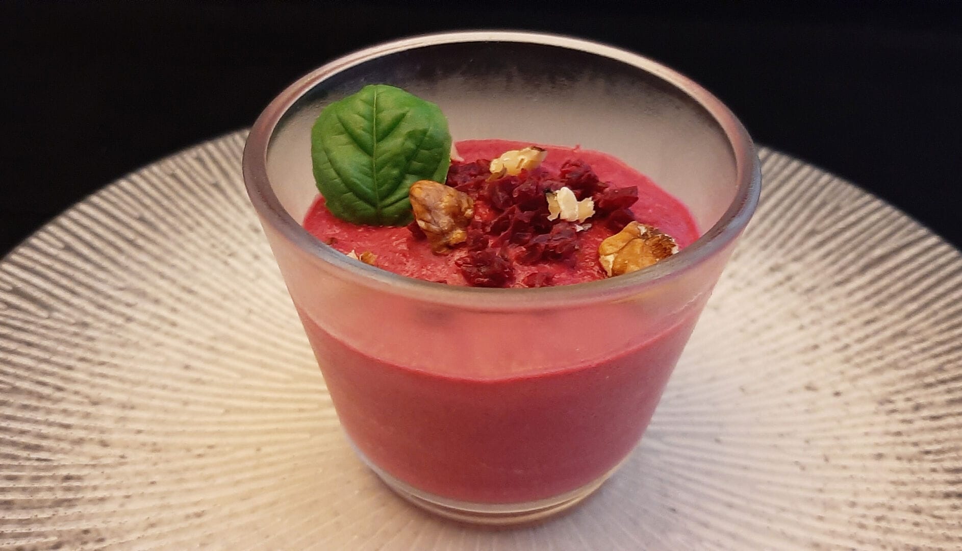 Verrine betterave St Môret. Une recette pour un apéro chic et rapide
