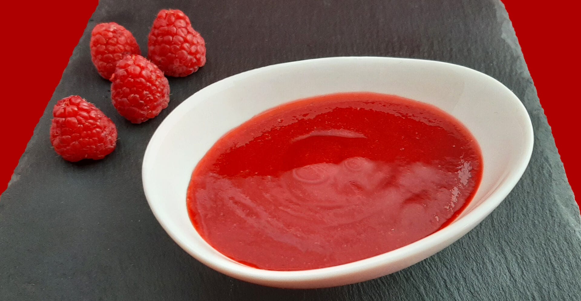Purée de framboises. Recette de dessert healthy, rapide et sans cuisson.