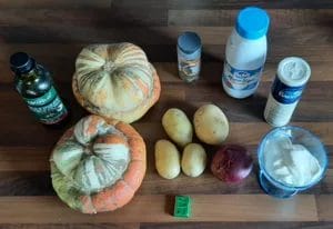 Giraumon en velouté. Une recette de courges et pommes de terre.