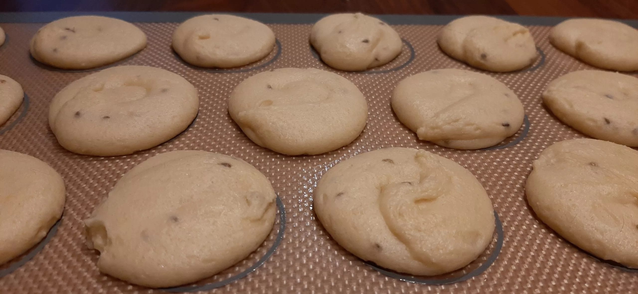 Anis bredele. Une recette alsacienne de petits biscuits pour Noël.